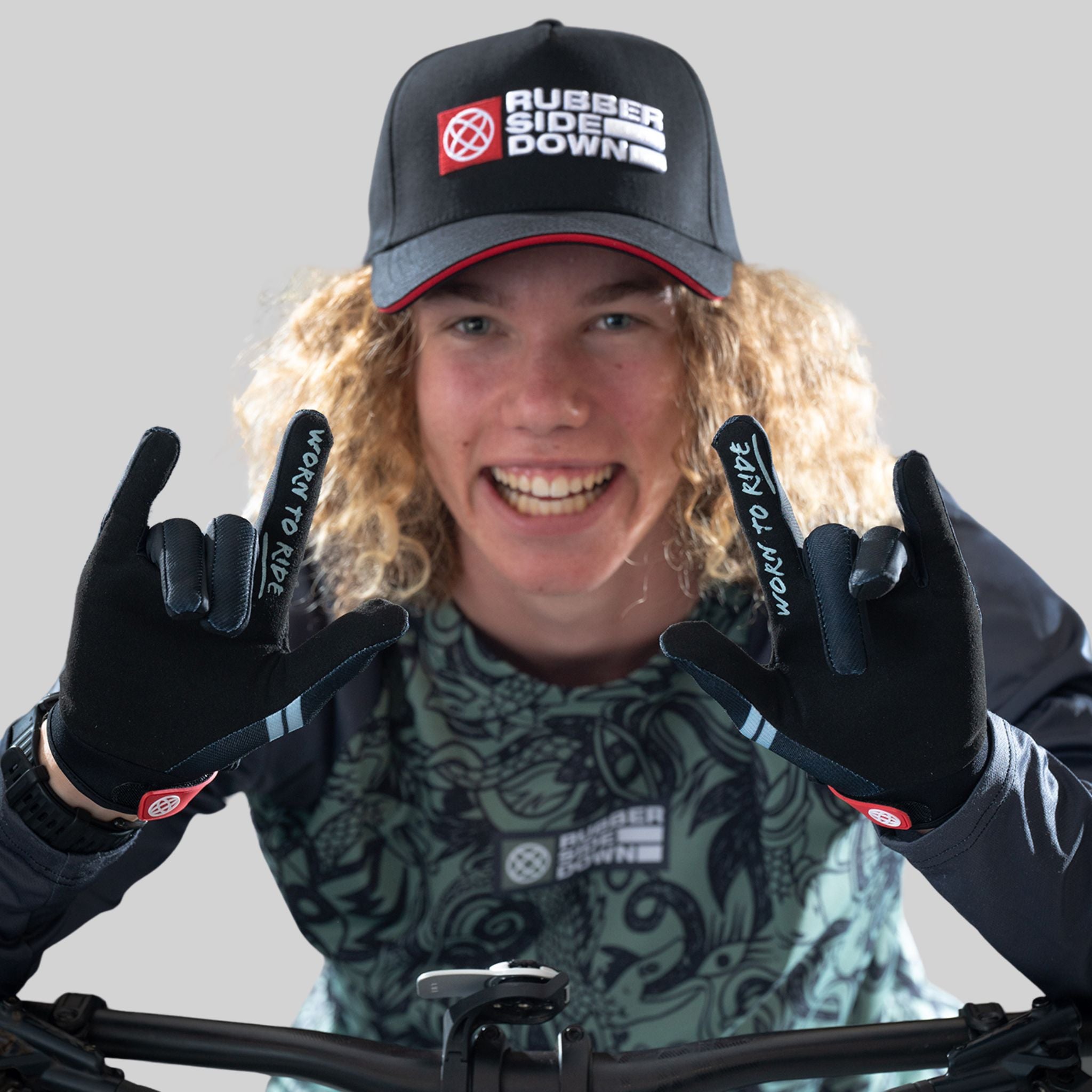 Element Trail Gloves- Blue/Black – Rubber Side Down Global