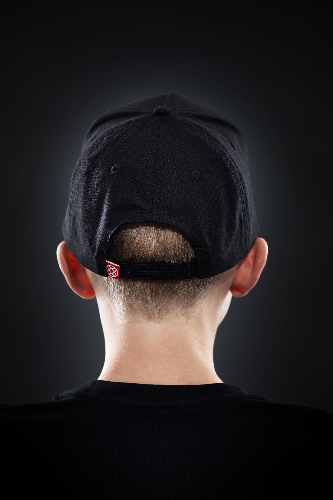 Classic Peak Cap Snapback - Black – Rubber Side Down Global